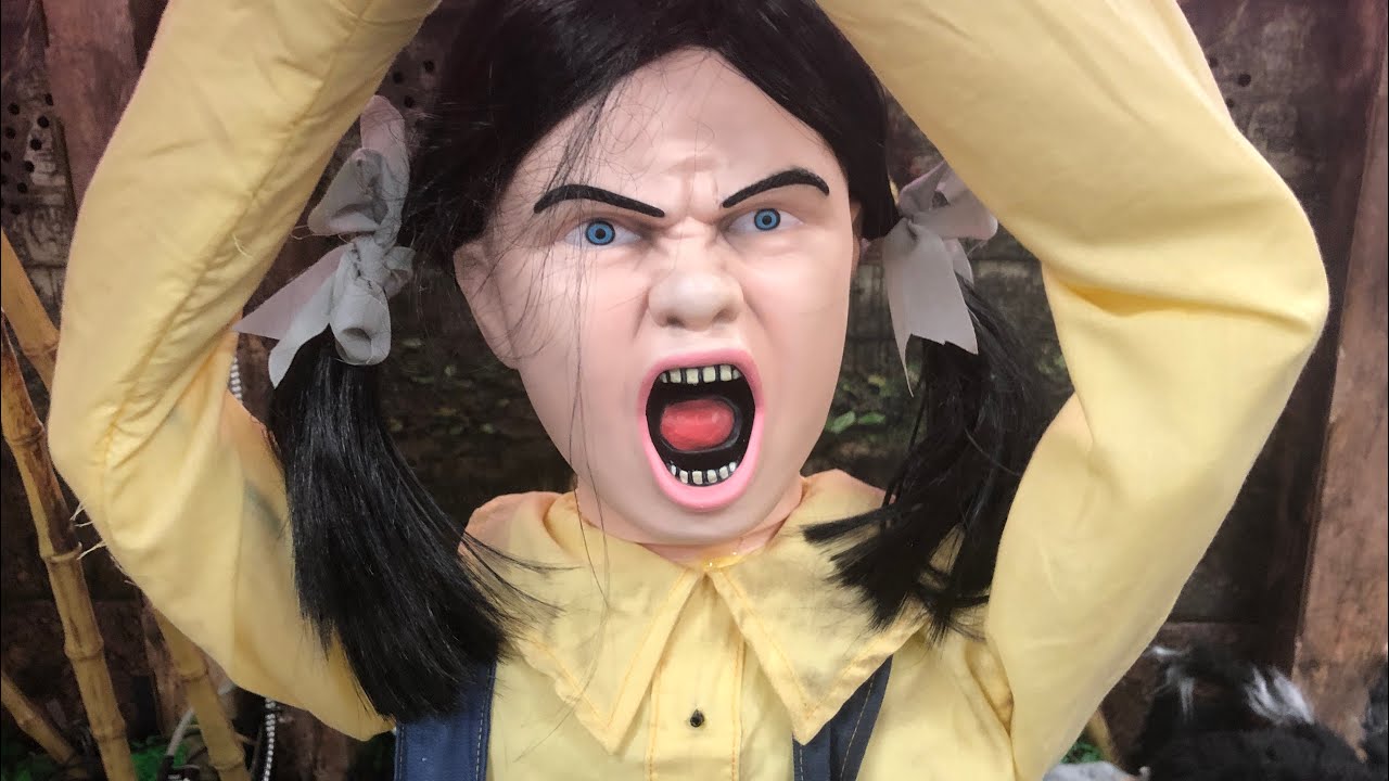 Ellie Hatchet- Spirit Halloween 2020 - YouTube