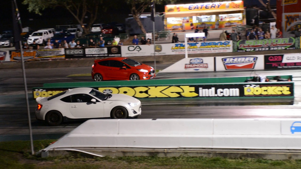 Toyota 86 Drag Race - YouTube