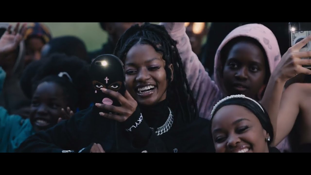 Max Junior x Yeezir & Chakie - Johnny Official video - YouTube Music