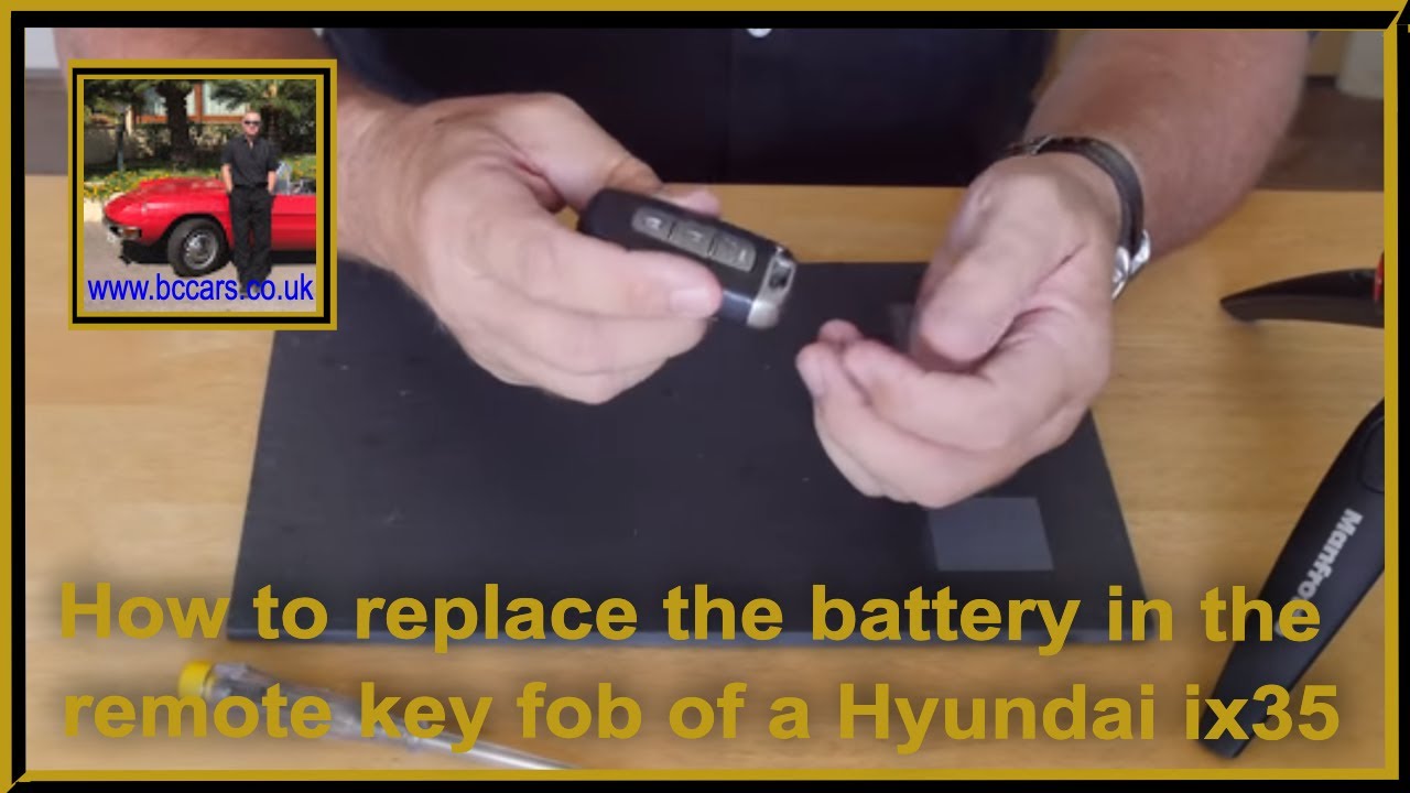 How to replace the battery in the remote key fob of a Hyundai ix35 ...