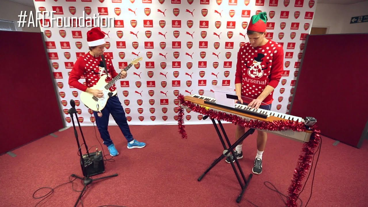 Arsenal Foundation presents...a Christmas classic - YouTube
