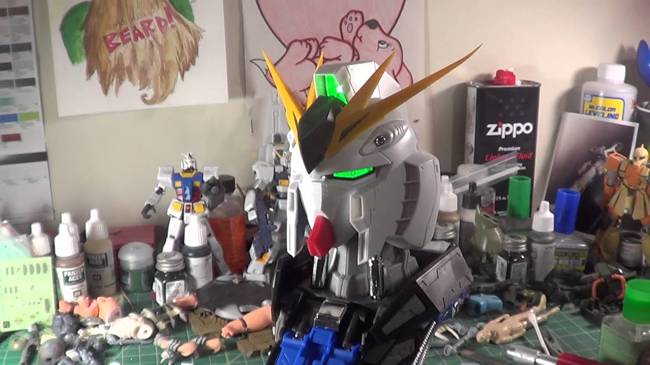 1/35 magic toys nu gundam head review - YouTube