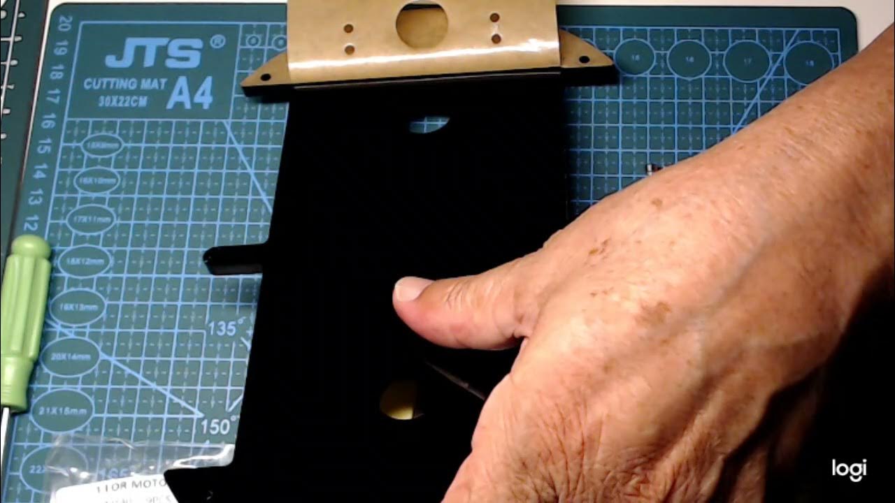 ArduBlock Arduino Smart Robot Car V4: MONTAJE - YouTube