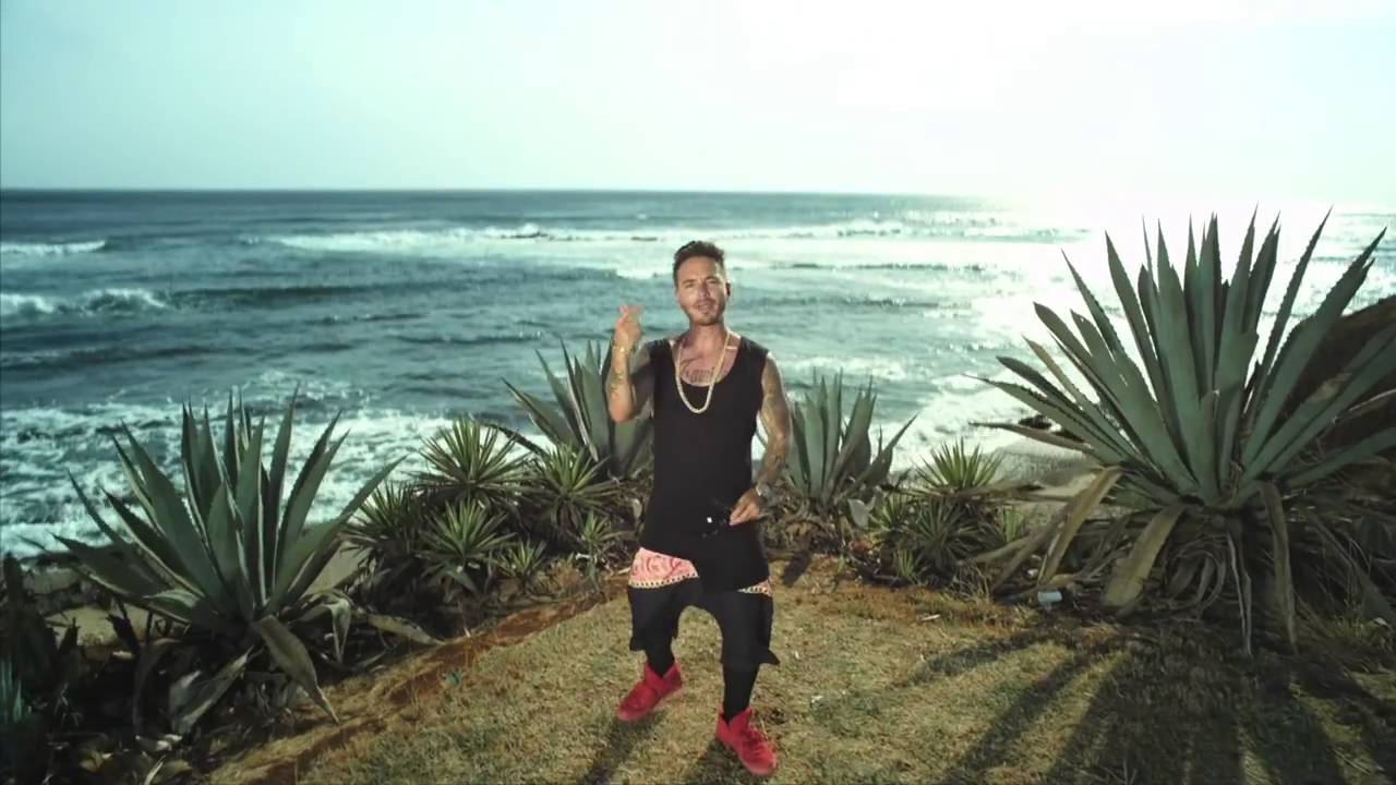 Inna . Cola song .house music - YouTube