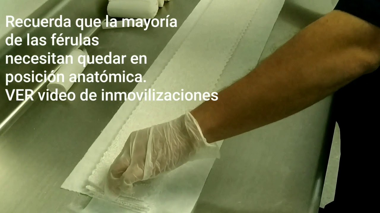 ¿CÓMO HACER UNA FÉRULA O INMOVILIZACIÓN CON VENDA DE YESO? - YouTube