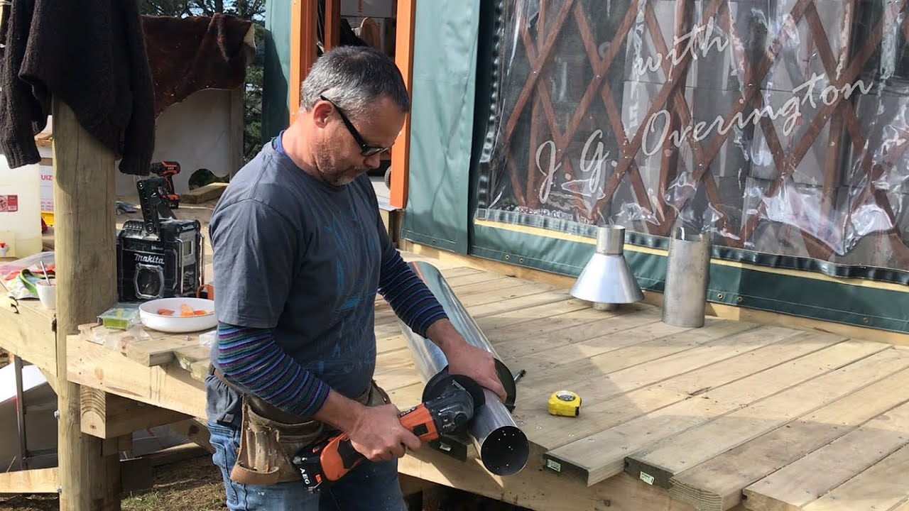 Building the Yurt 07 Fire - YouTube