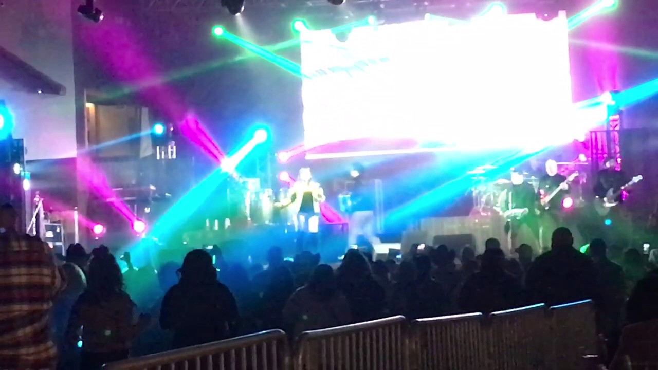 Elida Reyna y Avante live @ La Hacienda Event Center - YouTube