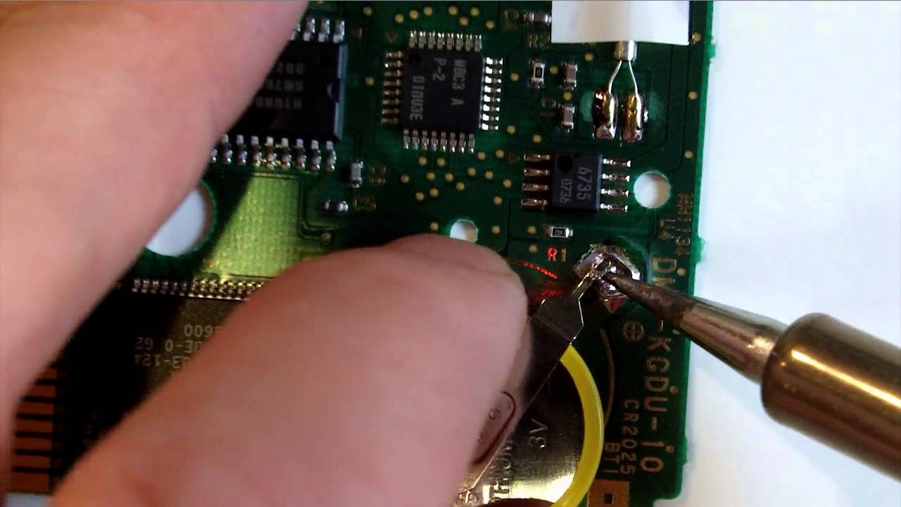 Easy Solder Method for Replacing Battery in Pokemon Gold for Game Boy ...