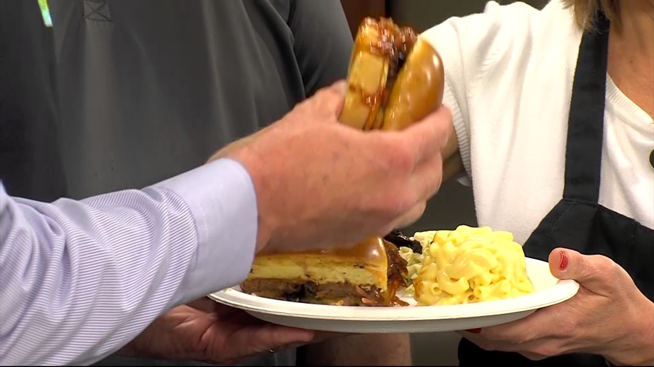 Tasting BBQ Burnt Ends Sandwich - YouTube