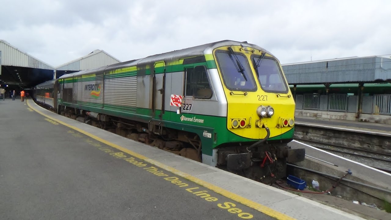 IE 201 Class loco 227 + Enterprise Train - Dublin Connolly 8/5/15 - YouTube