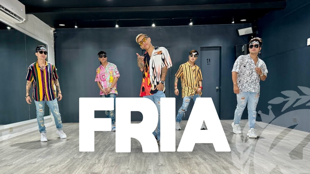 FRIA by Enrique Iglesias, Yotuel | Zumba | TML Crew Moshi Elacio - YouTube