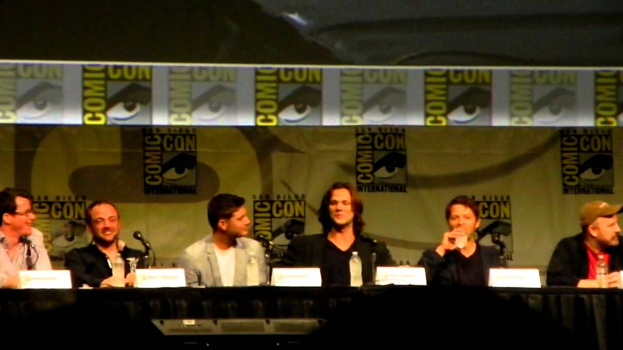Comic Con 2012 Supernatural Panel Clip 1 - YouTube
