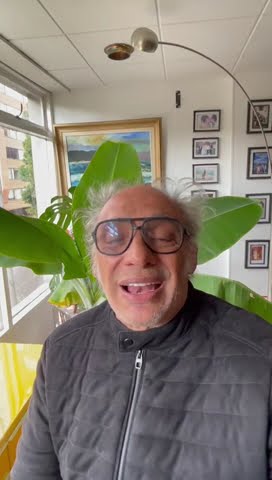 Video-columna Julio Correal: 2025, ¡solo éxitos! - YouTube