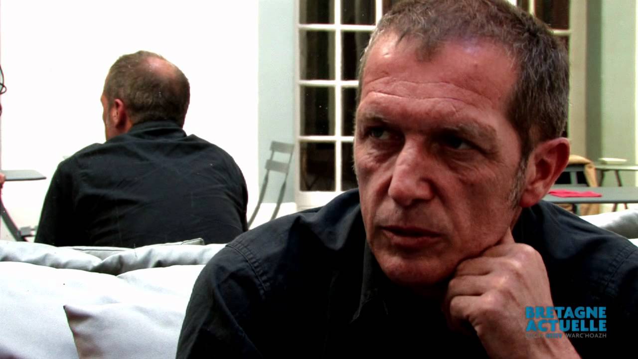 Interview de Miossec - YouTube