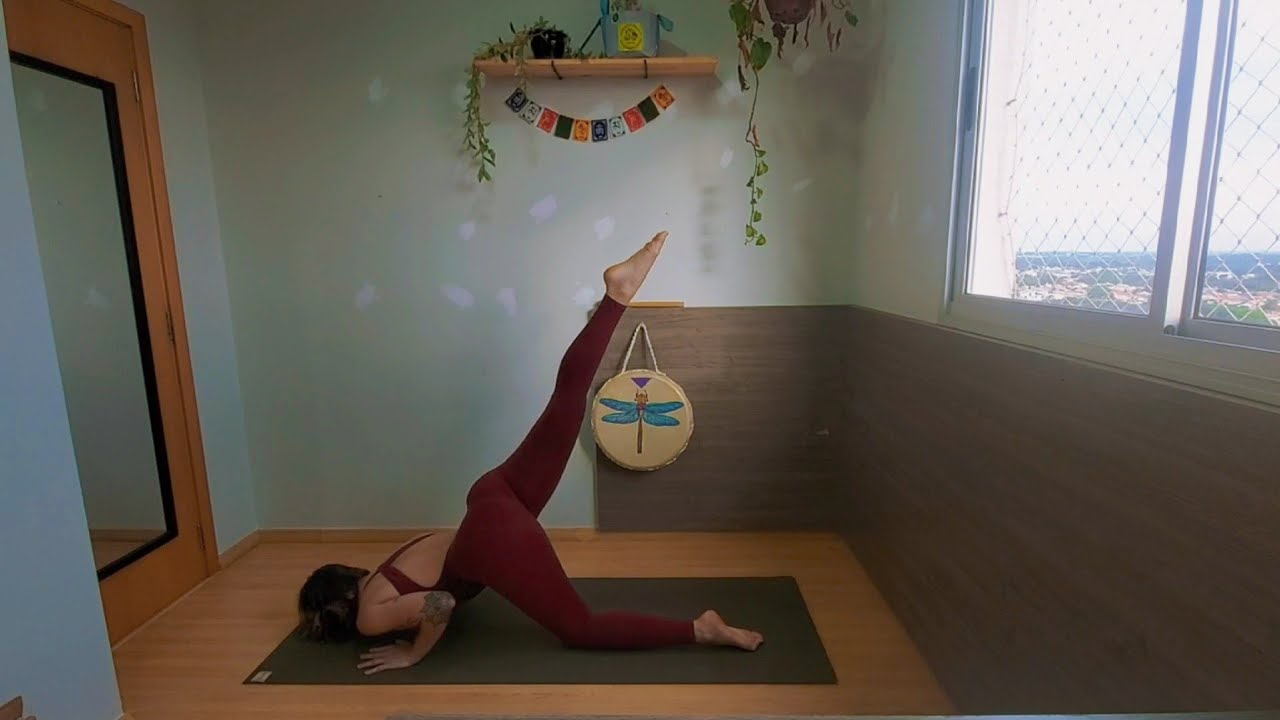 Formação Hatha Chakra Yoga - Prática Muladhara - YouTube
