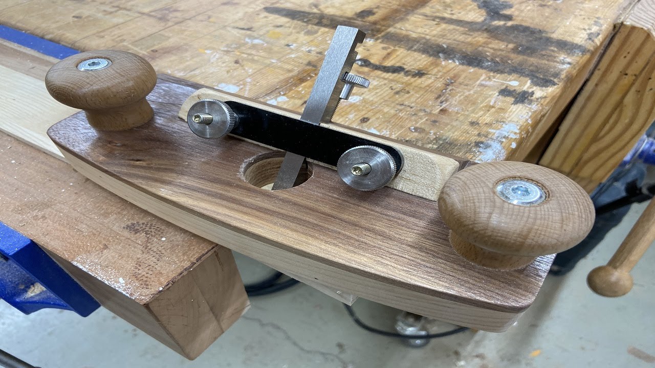 DIY ROUTER PLANE - YouTube