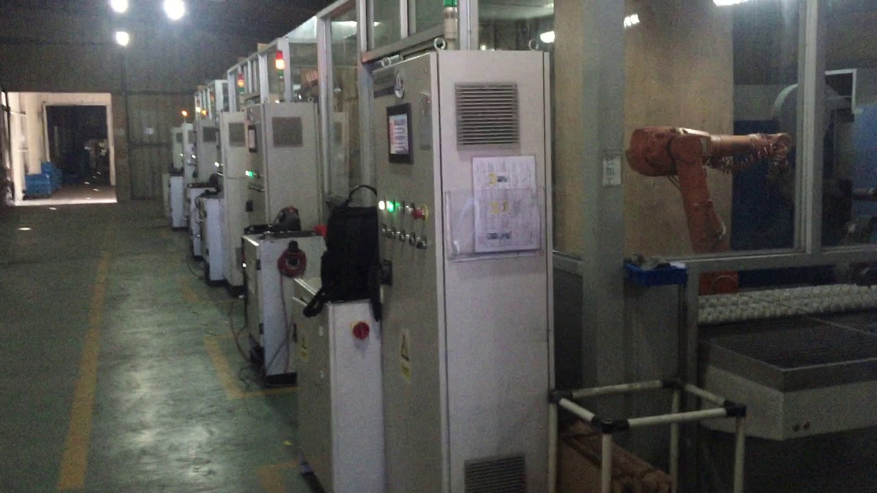 wiper robot polishing - YouTube