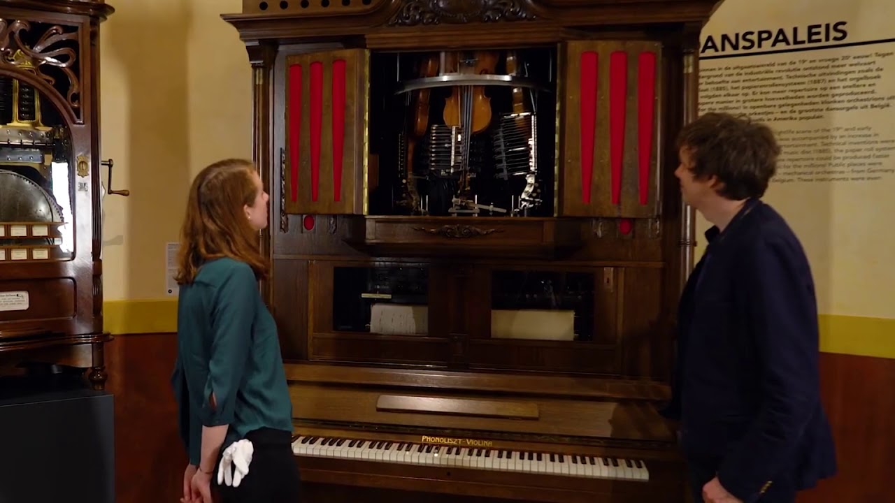 Self-Playing Meme-Machine - YouTube Music