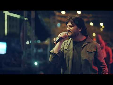 Ahmet Şafak - Pembe Patikler (Canlı Performans)
