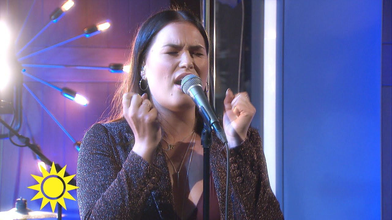 Lyssna på Molly Hammars nya låt Drive - Nyhetsmorgon (TV4) - YouTube
