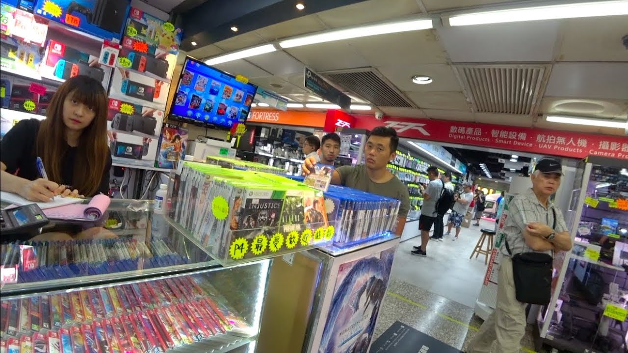 Golden Arcade : A Gamers Paradise and Computer Builders Dream Hong Kong ...