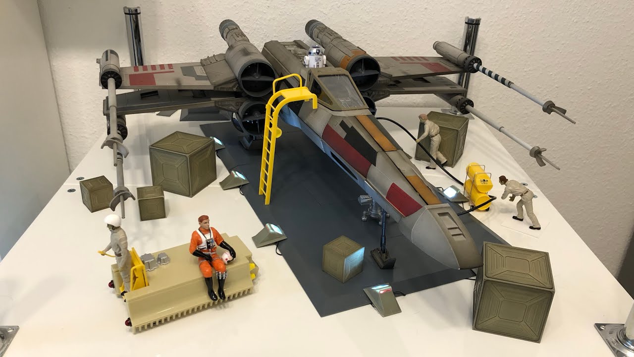 STAR WARS Bau Deinen X-Wing Mein Hangar Diorama Deagostin - YouTube