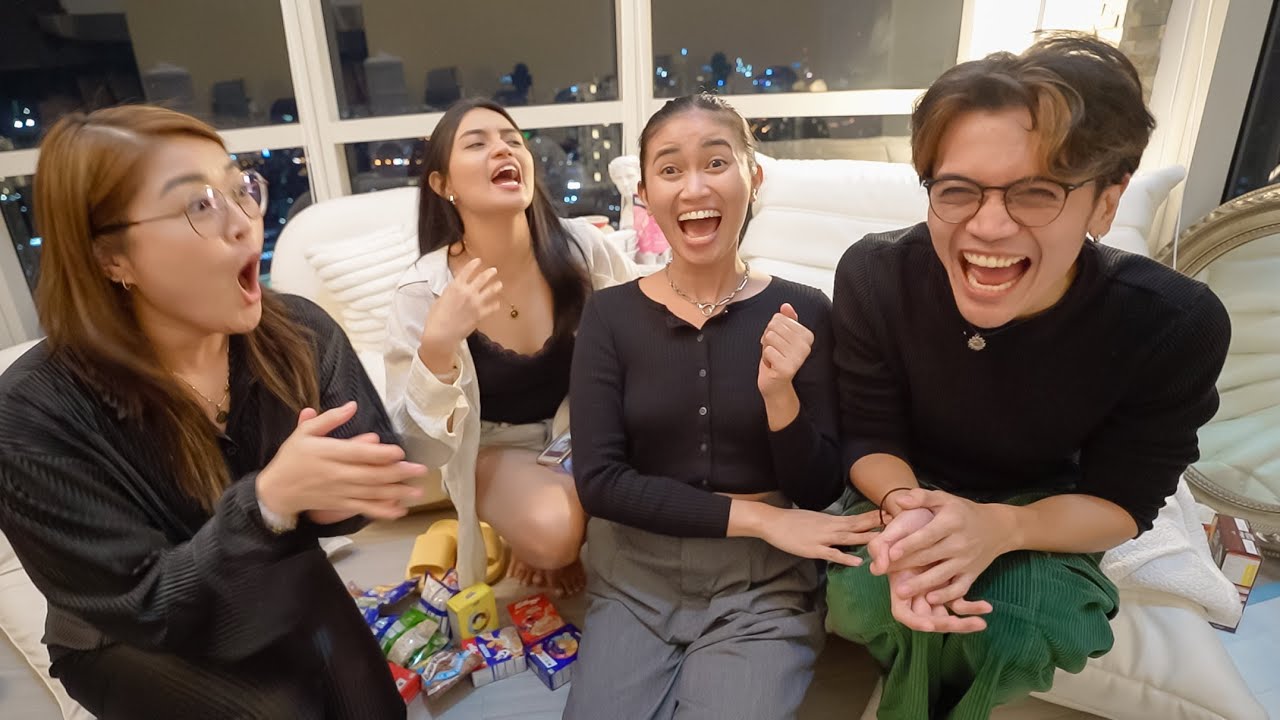 youtube friends reunion - YouTube