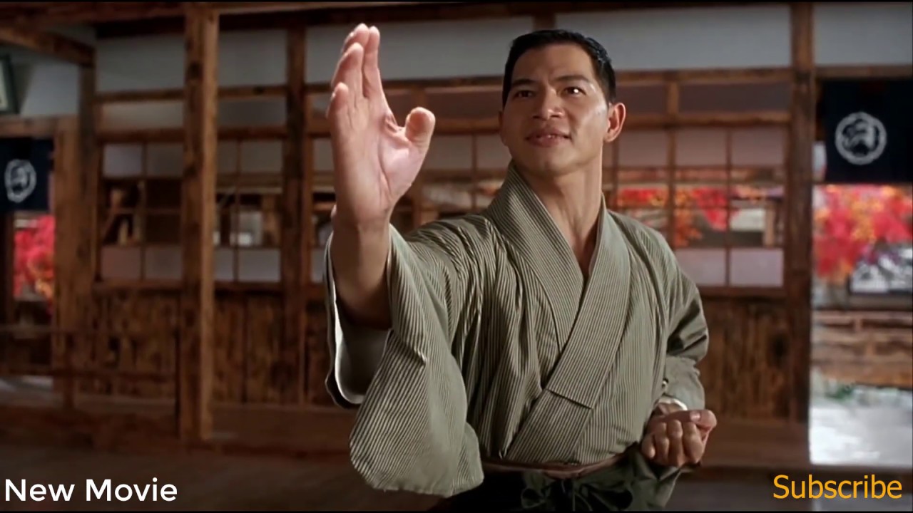 JET Li vs Japanese karate class - YouTube