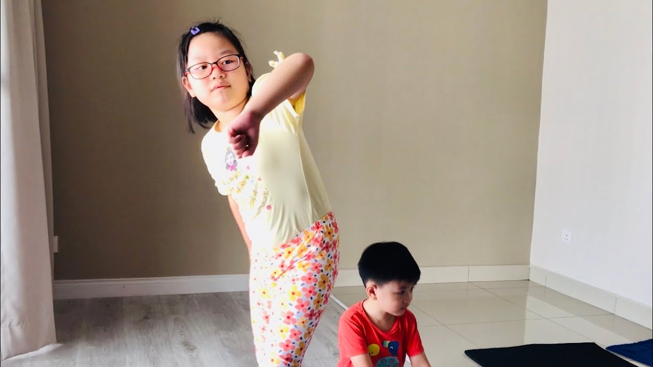 Enjoy our figurerobics exercise. 💪💃🏻 - YouTube