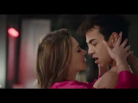 miray daner kiss 🔥