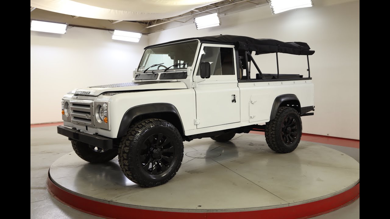 1986 LAND ROVER DEFENDER 110 - YouTube