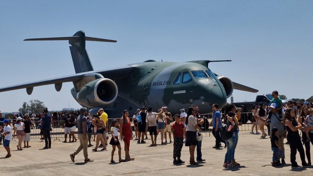 Veja por dentro o Embraer C-390 Millennium | See the inside of the ...