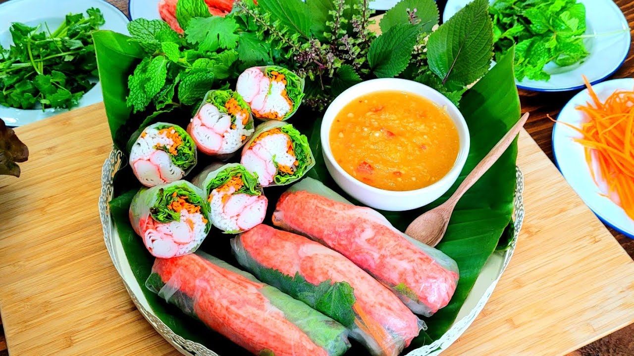 How To: Snow crab Legs Spring Rolls With Pineapple Sauce - YouTube