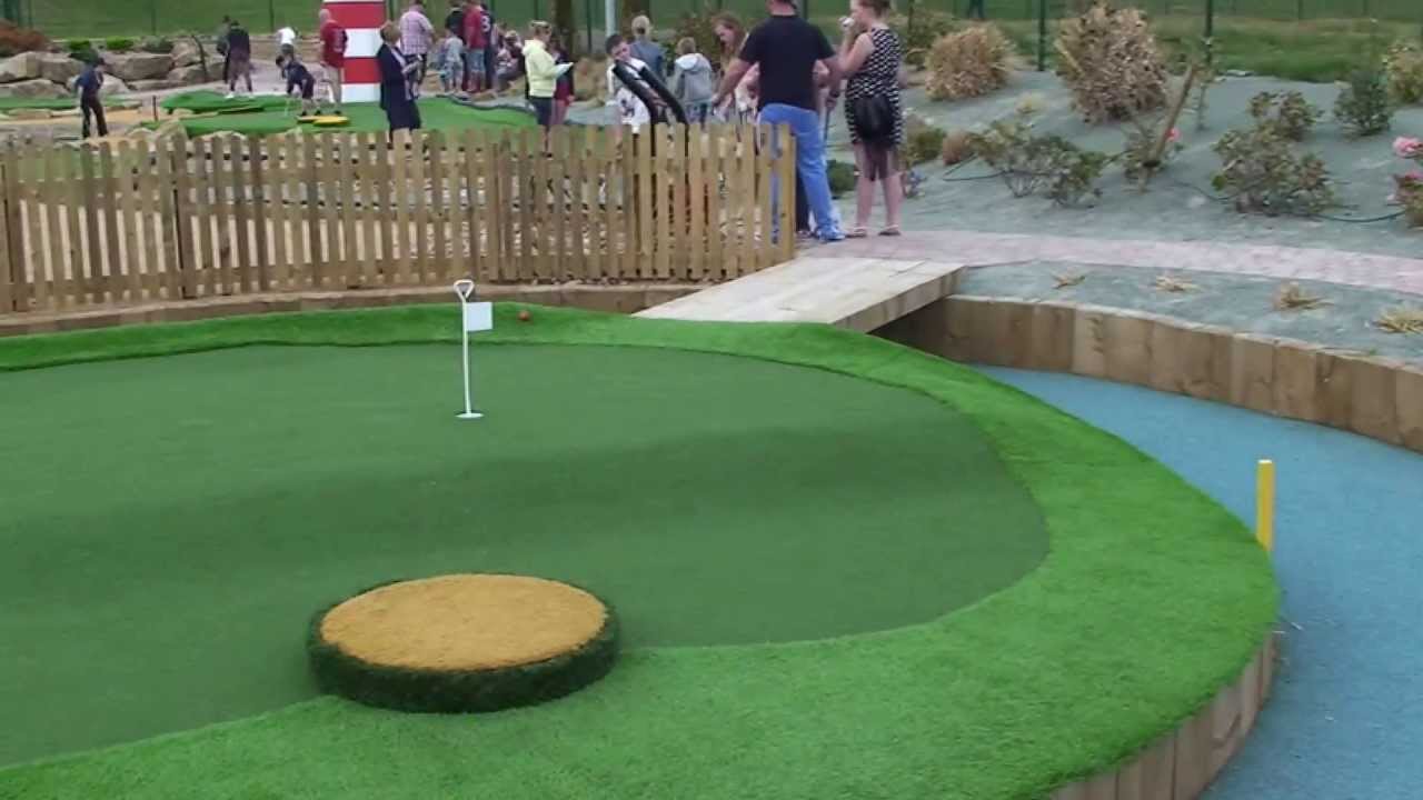 Championship Miniature Golf, New Brighton. - YouTube
