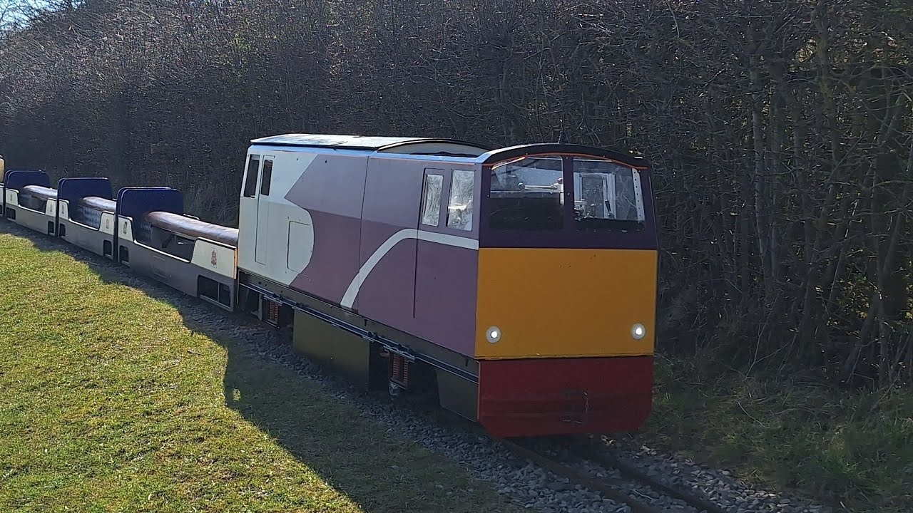 Pugneys Light Railway - Cabride on Grumbly - YouTube