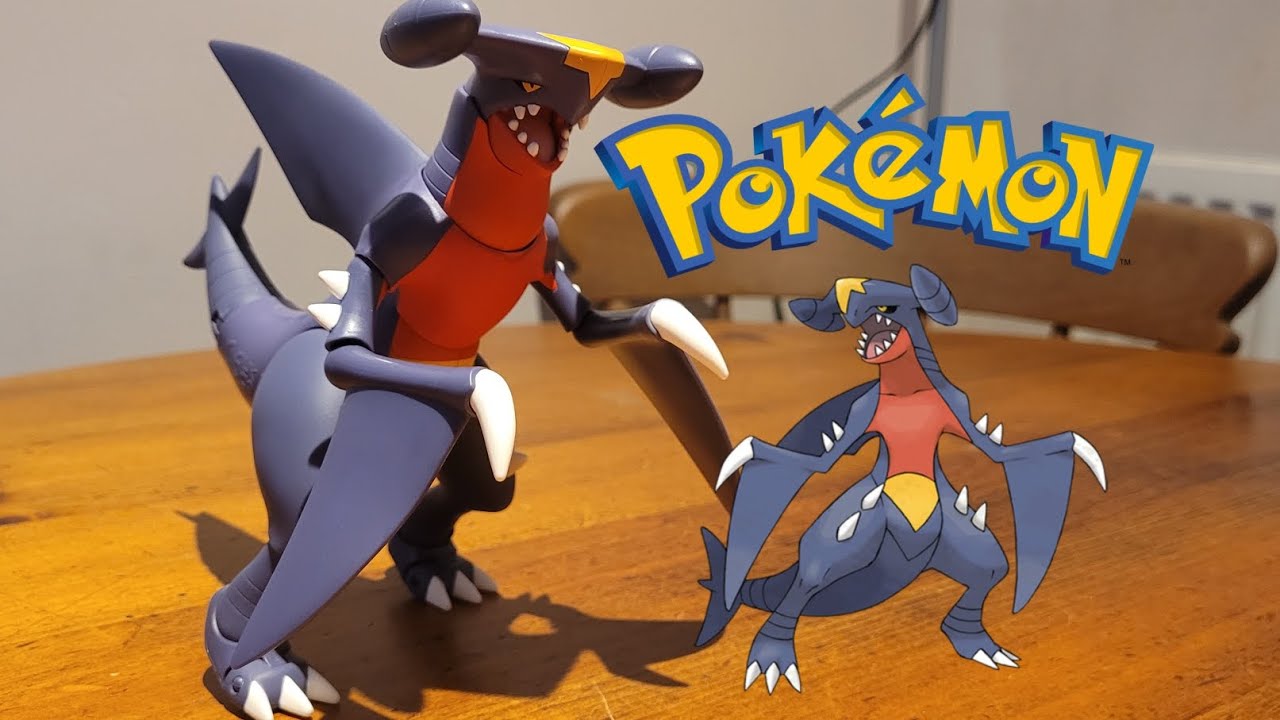 Pokémon Select Garchomp - Toy Review - YouTube