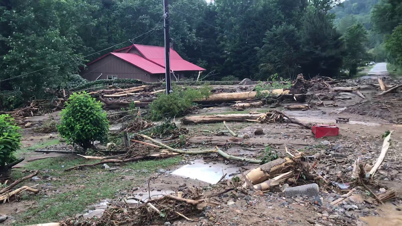 Mudslide near tryon nc on US 176 - YouTube