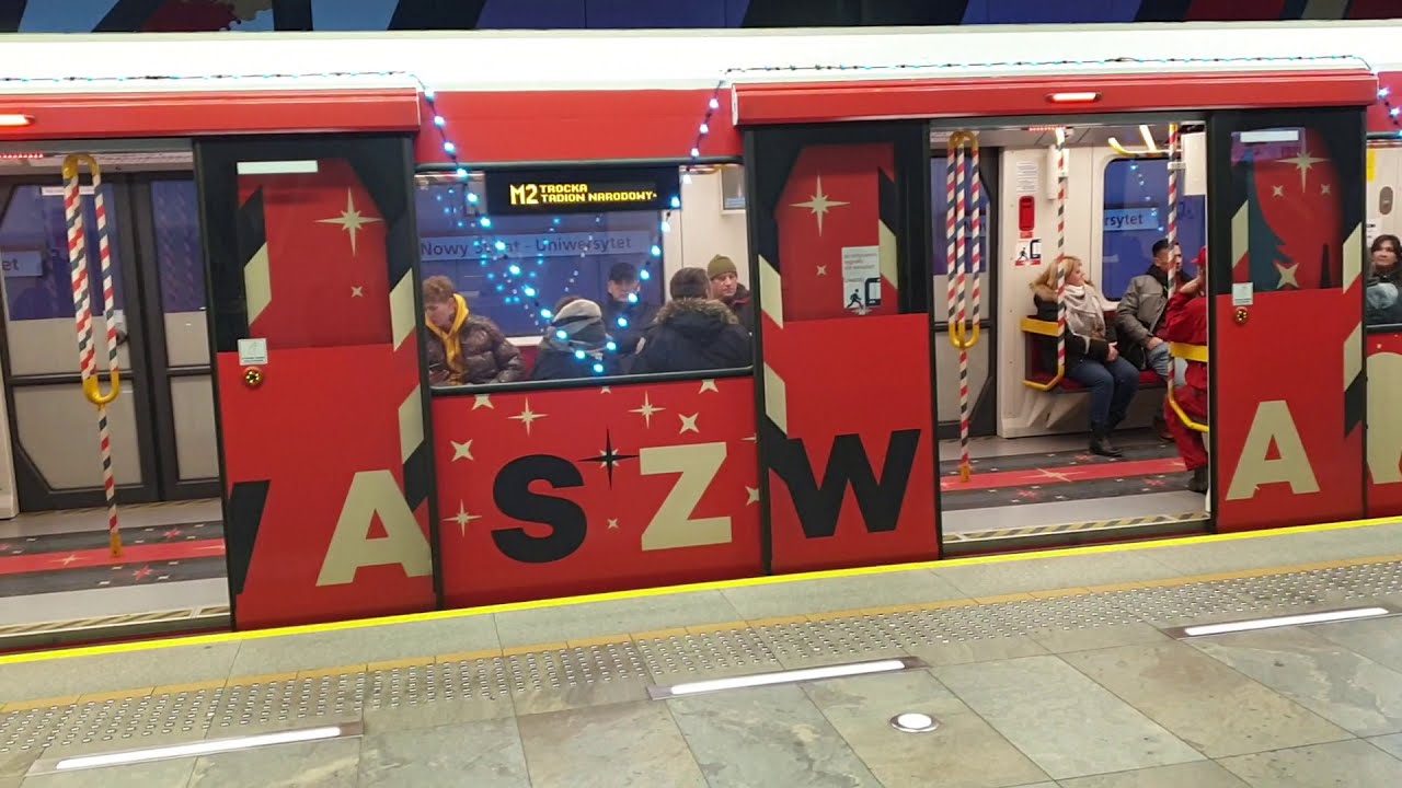 Metro Nowy Swiat M2 New Line / Warsaw University / - YouTube