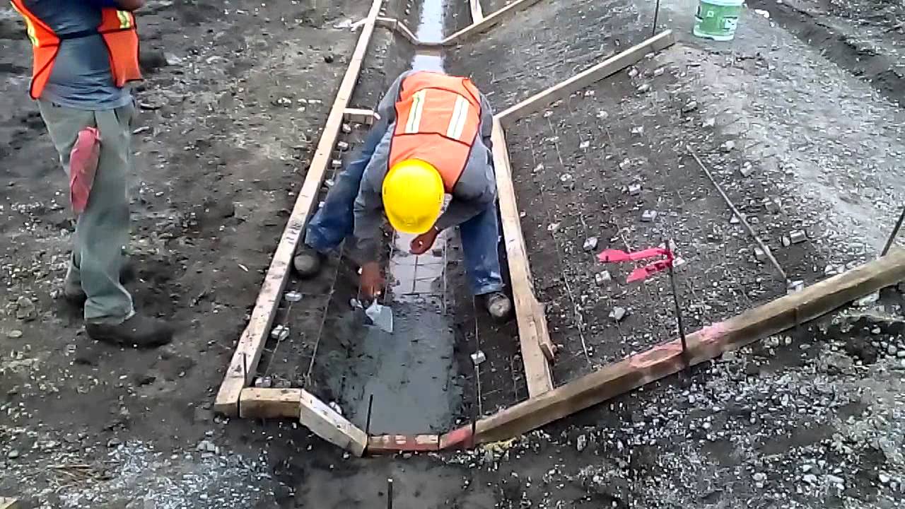 Construcción de Talud con Cuneta. - YouTube