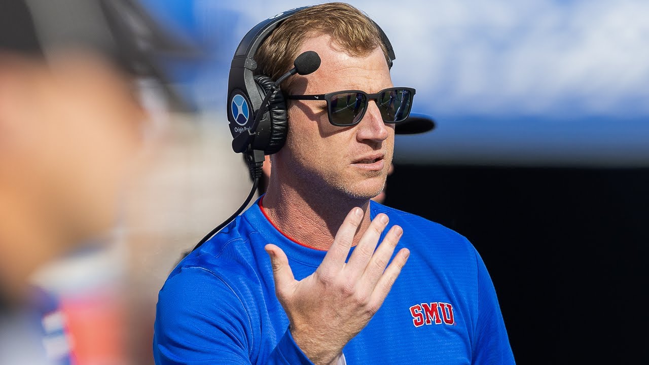 SMU announcer Scott Garner previewing first round of playoffs - YouTube