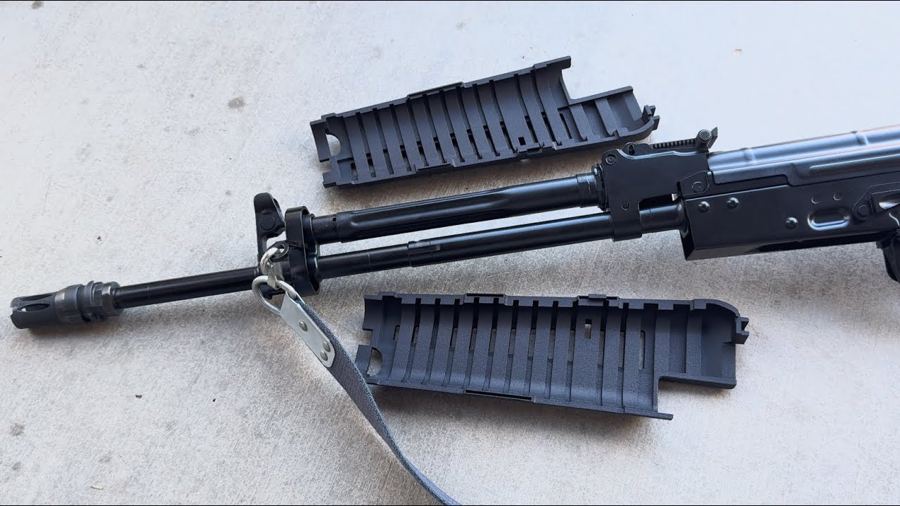 Wieger STG-940 Reproduction Handguard Assembly - YouTube