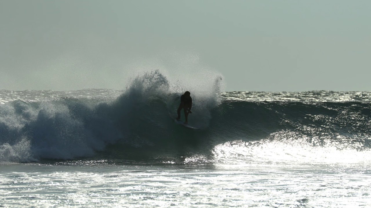 Surfing (Nembrella) T-Land Rote Island - YouTube