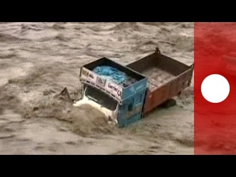 Hindistan'da muson yağmurları 23 can aldı