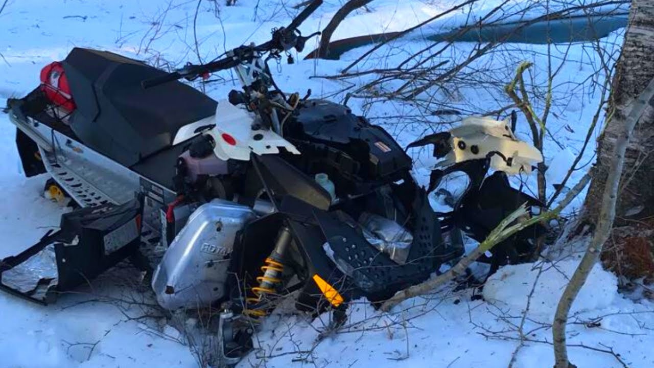Crazy Snowmobile Fails & Wins 2021 - YouTube