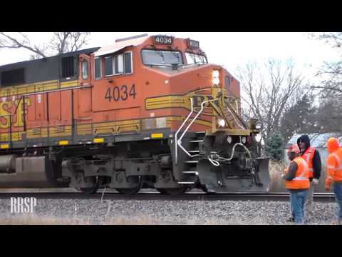 BNSF 4034 Hits a Semi Trailer at Garrison, NE: Aftermath - YouTube