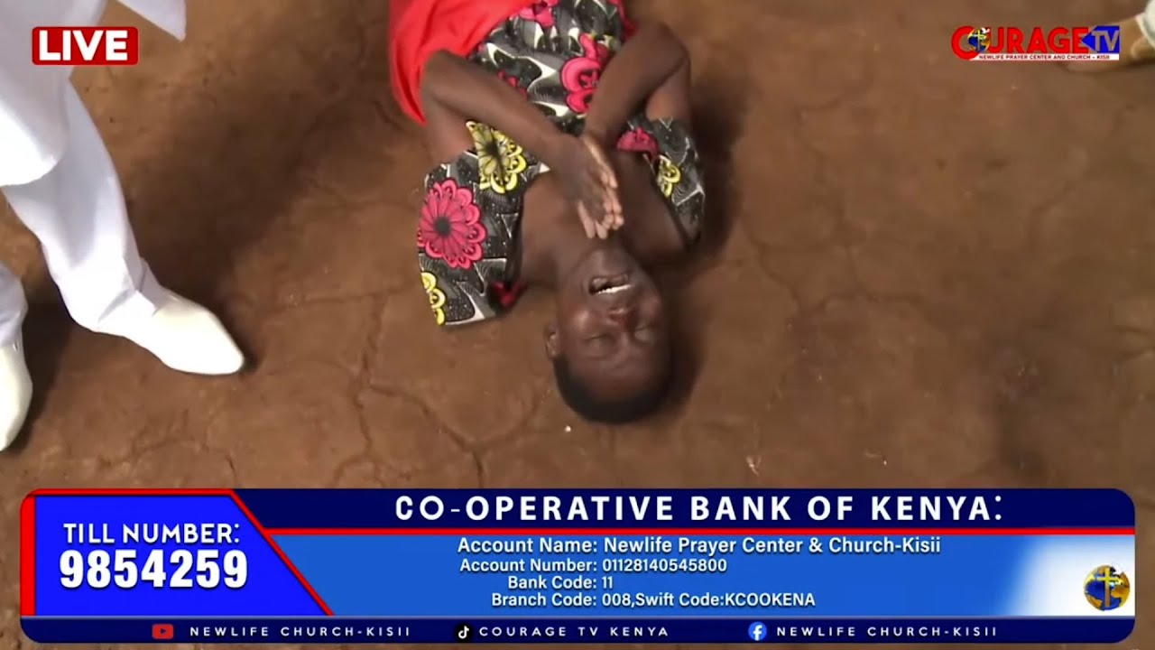 LADY POSSESSED WITH DEMONIC SPIRITS STORMS IN CHURCH - PASTOR GILLACK ...