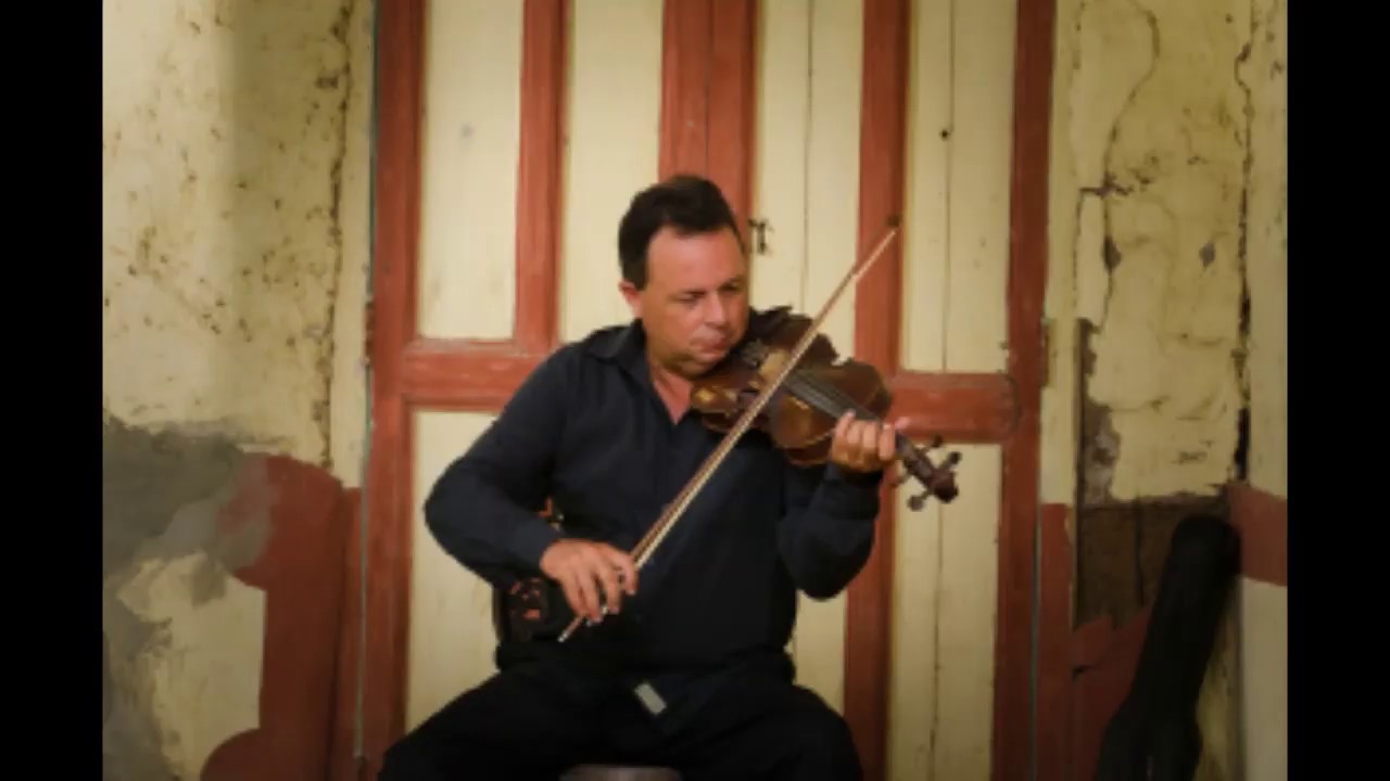 Cumbia Tradicional Panameña - Ojos de Pastora (Clímaco Batista ...