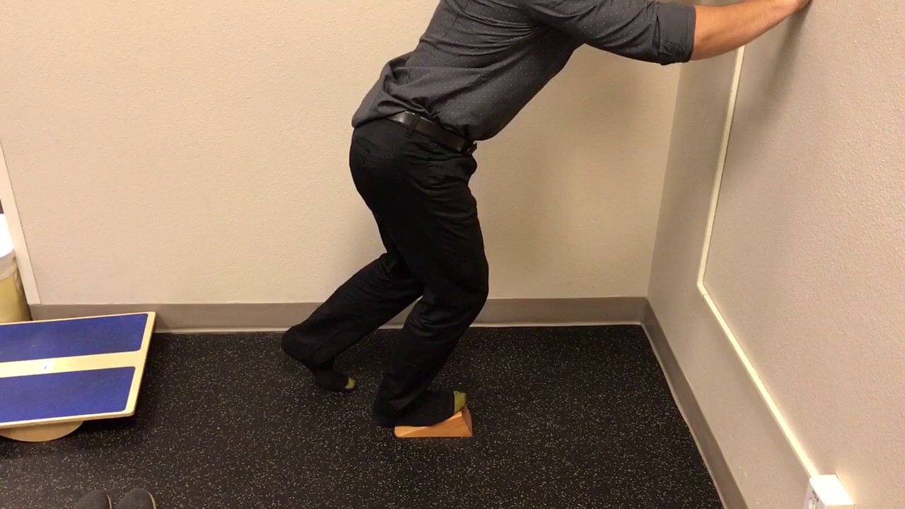 Ankle Dorsiflexion stretch - YouTube