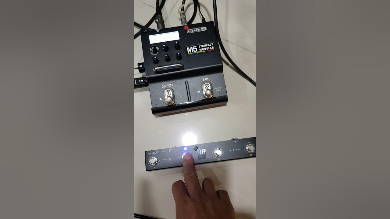 Lin6 M5&Midi M Vave+M vave foot controler...the end of problem - YouTube