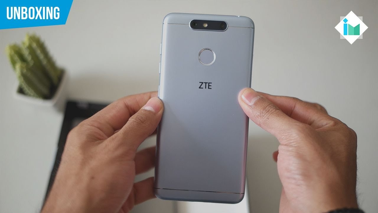 ZTE Blade V8Q | Unboxing en español - YouTube